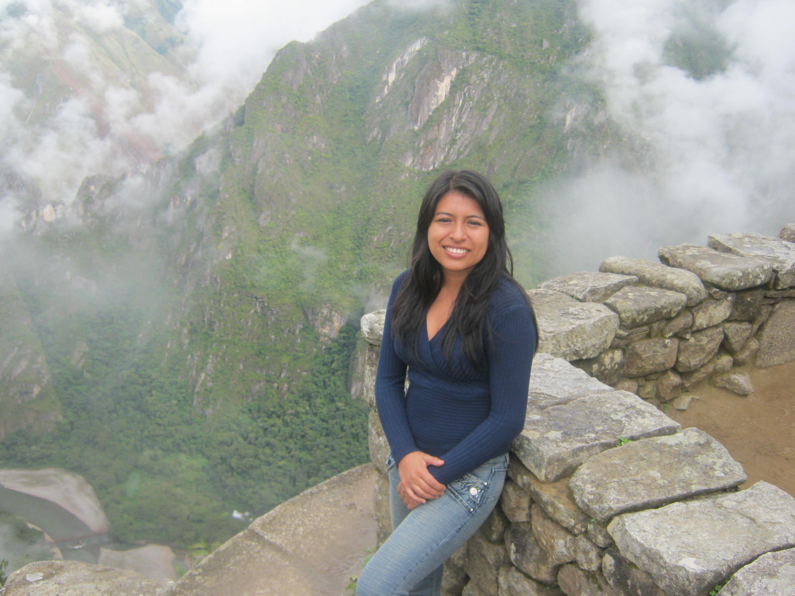 Analí Ubalde Enriquez - Revista Alquimia